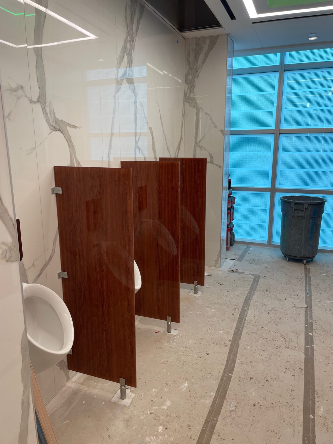 TF Green Airport Terminal - Thrislington Oasis Glass Cubicles